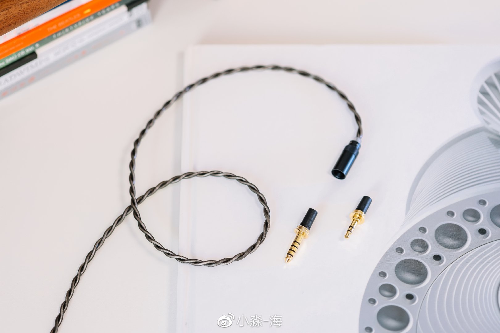 飞傲 FH15 圈铁耳塞：你老实告诉我，什么叫流行味？-FIIO---BORN FOR MUSIC