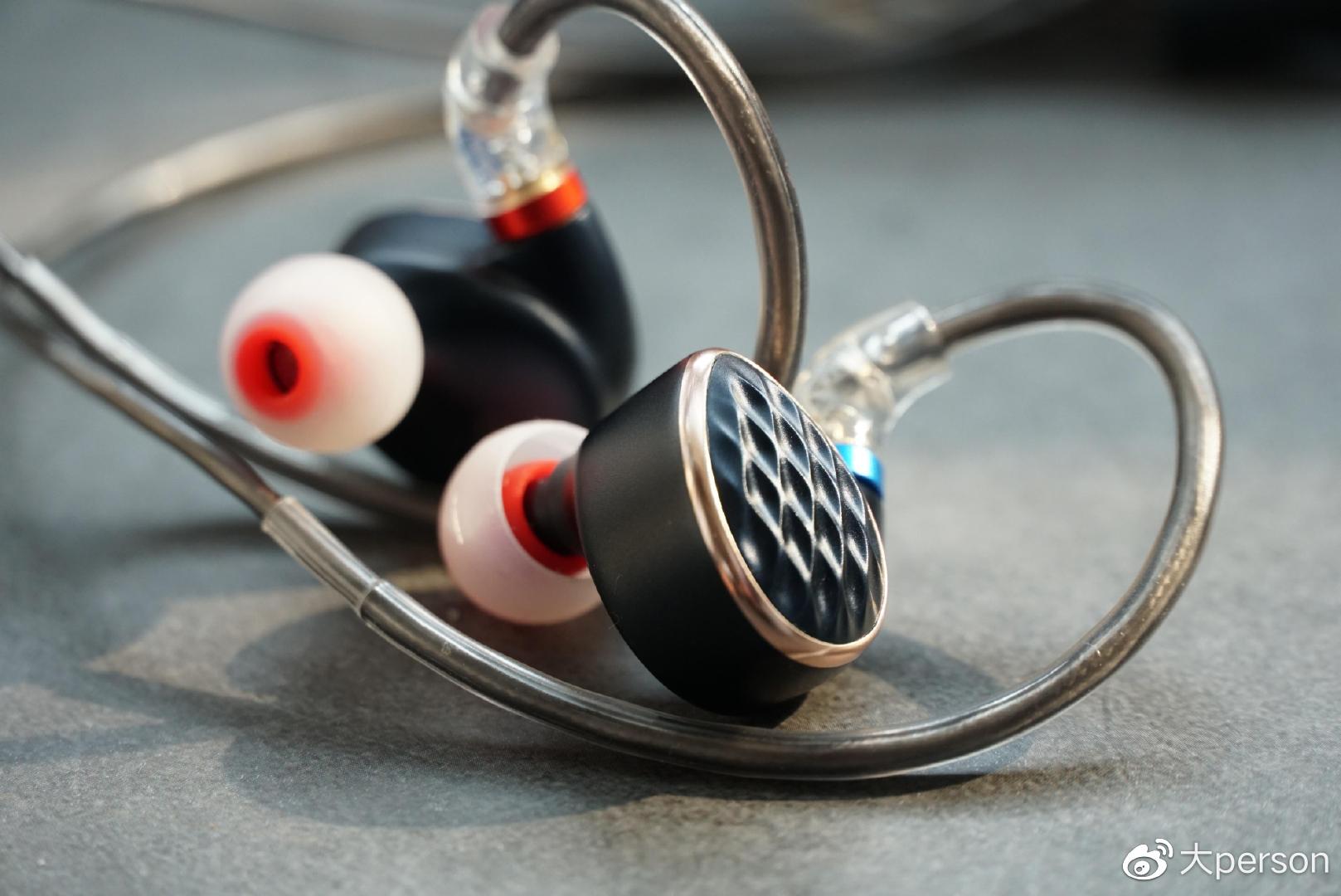 一波三折啊，高能、肌肉型调音，飞傲FH15-FIIO---BORN FOR MUSIC