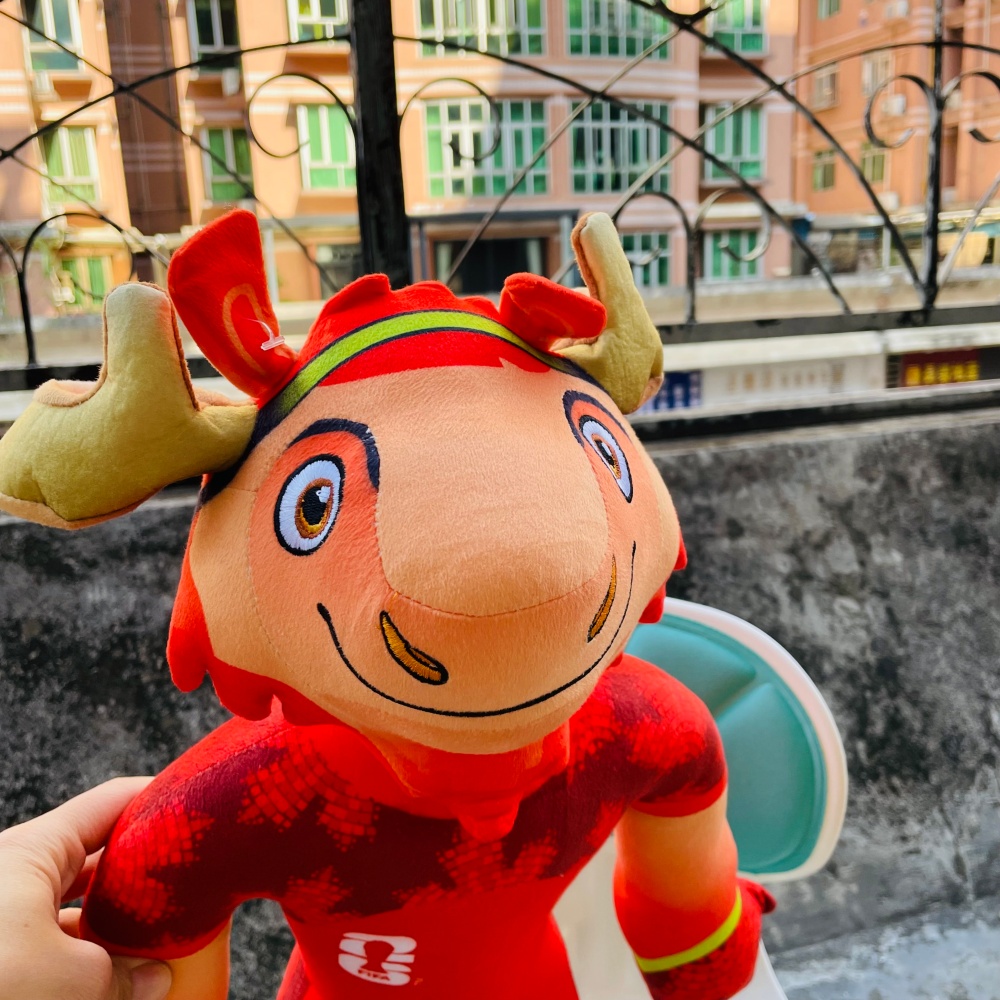 2026 World Cup mascot plush toy Maple-soccerwe