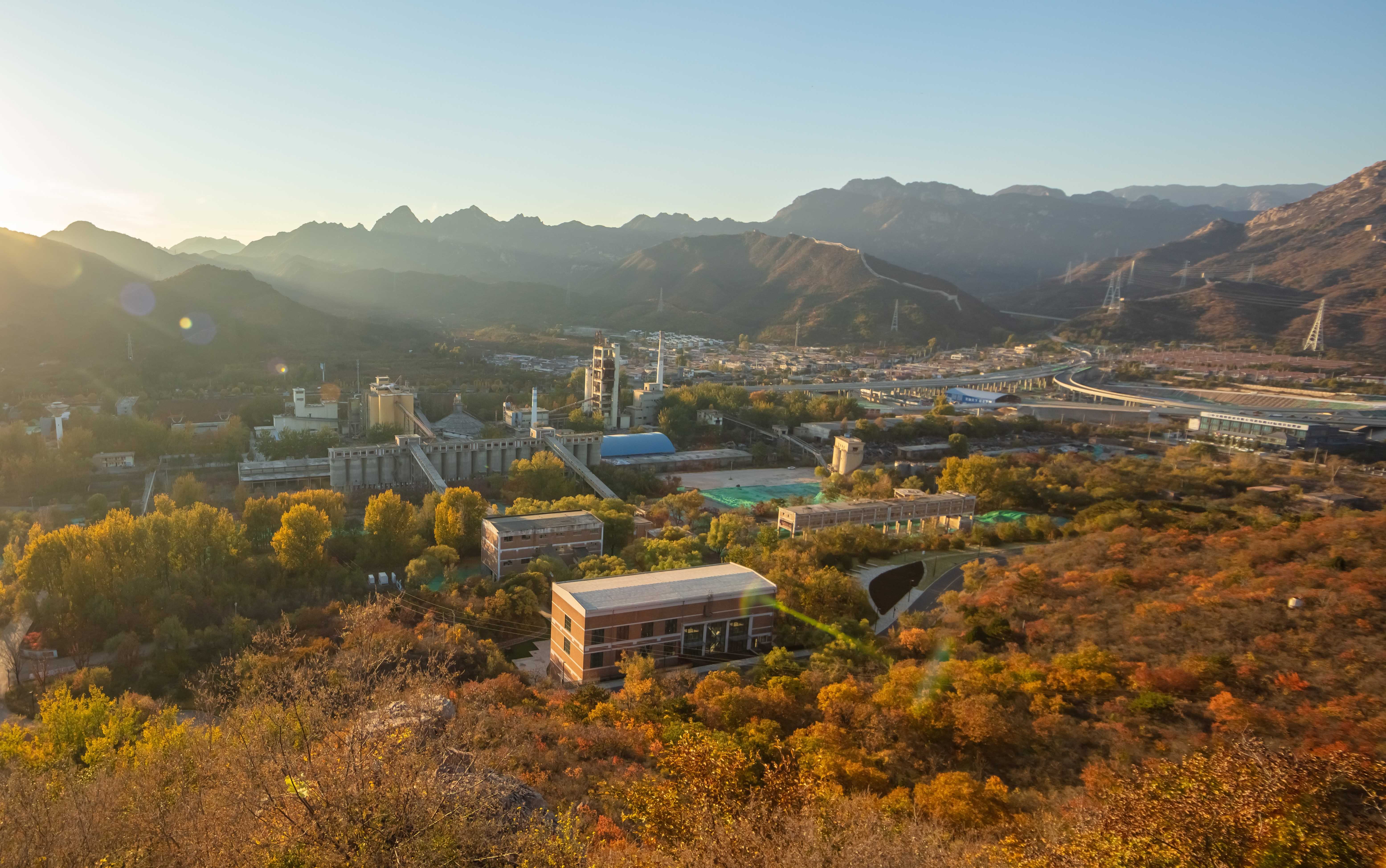 Home Page-YANQI LAKE BEIJING INSTITUTE OF MATHEMATICAL SCIENCES AND ...