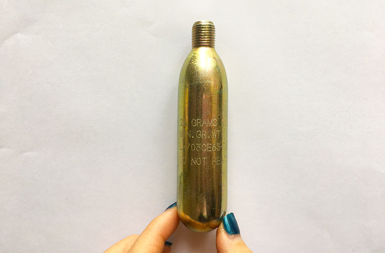 China Factory Co2 Canister With 1/2"-20 UNF thread 21CC 30CC Gas ...