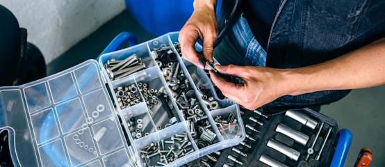 Guide to fasteners for automotive applications-HB Group