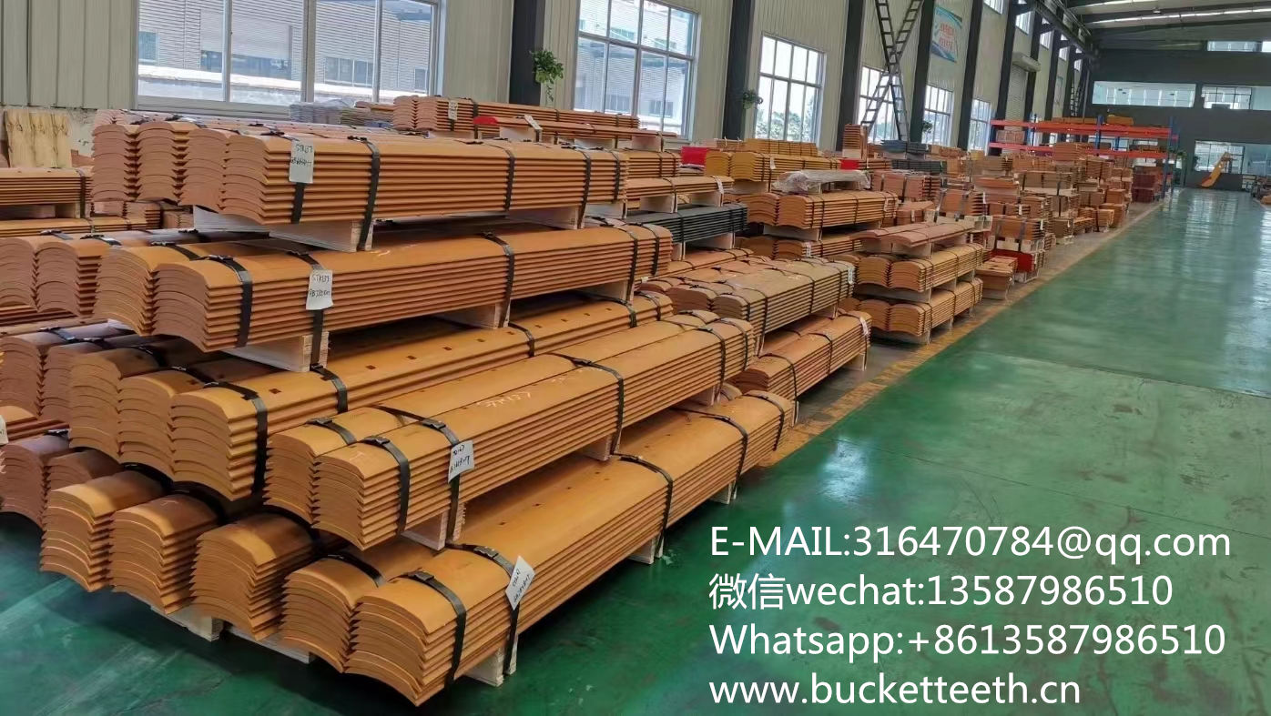 Komatsu dump truck HD785-7 valve 561-40-83460 steering valve original ...